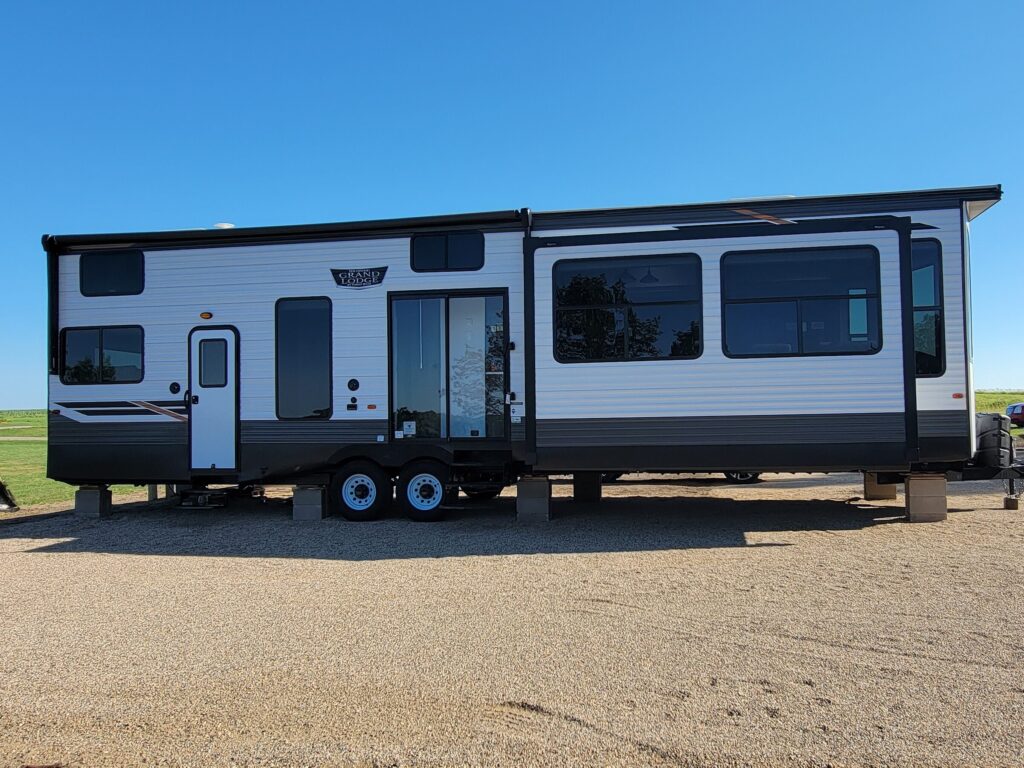 RV Transport and Hauling Nationwide with We Haul RV Transport